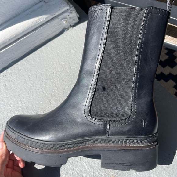 Frye | Shoes | New Frye Chloe Chelsea Boot Only Worn Twice | Poshmark